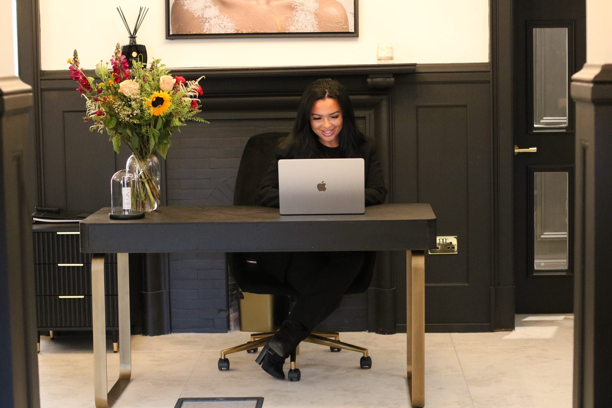 Contact - The Mayfield Clinic by Dr. Nestor